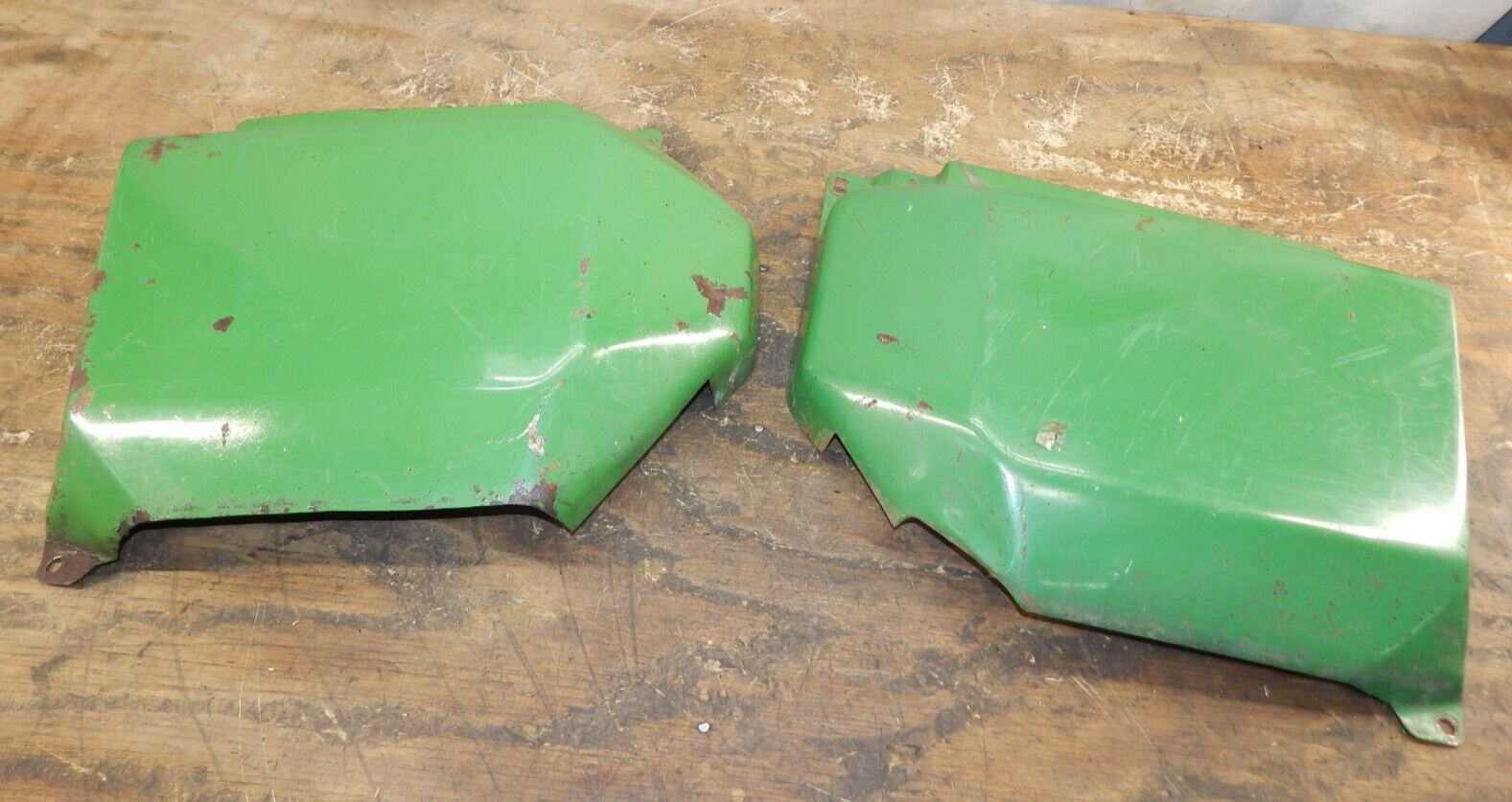 JOHN DEERE 317 LAWN TRACTOR ENGINE SIDE PANELS SET (Left/Right) – Adams Small Engine LLC