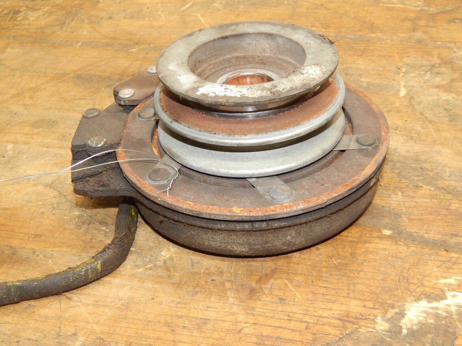 Steiner Zero Turn E Clutch 5218-20 – Adams Small Engine LLC