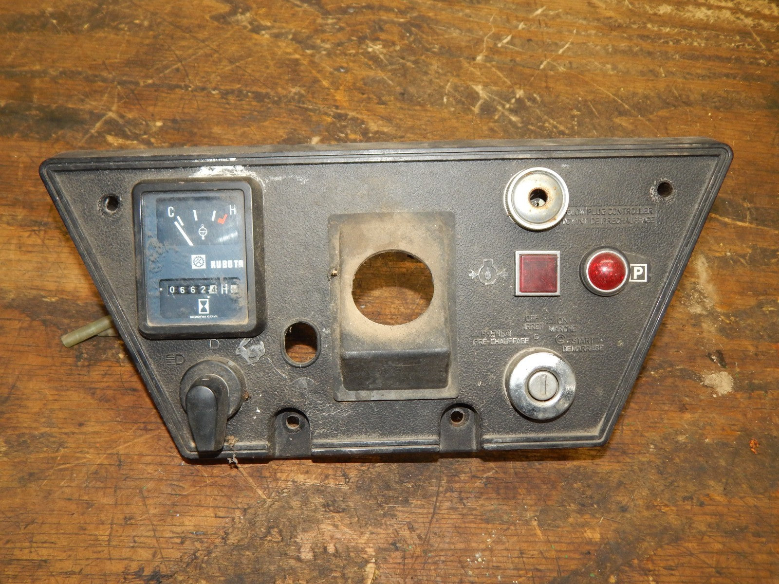 Kubota G4200 G5200 G6200 Garden Tractor- Plastic Dash Panel W/ Extras ...