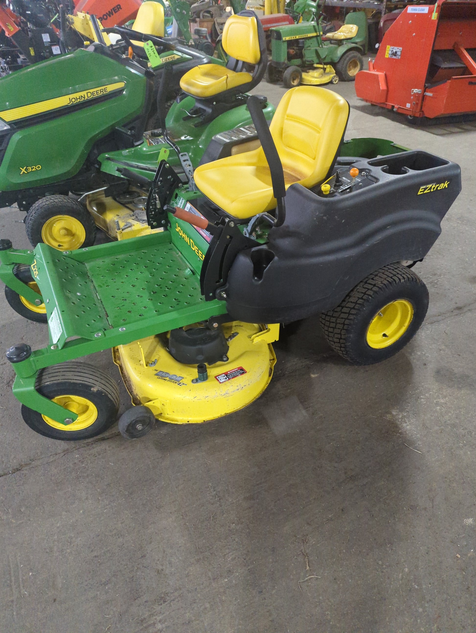 John Deere Z225 (42") used zero turn mower – Adams Small Engine LLC