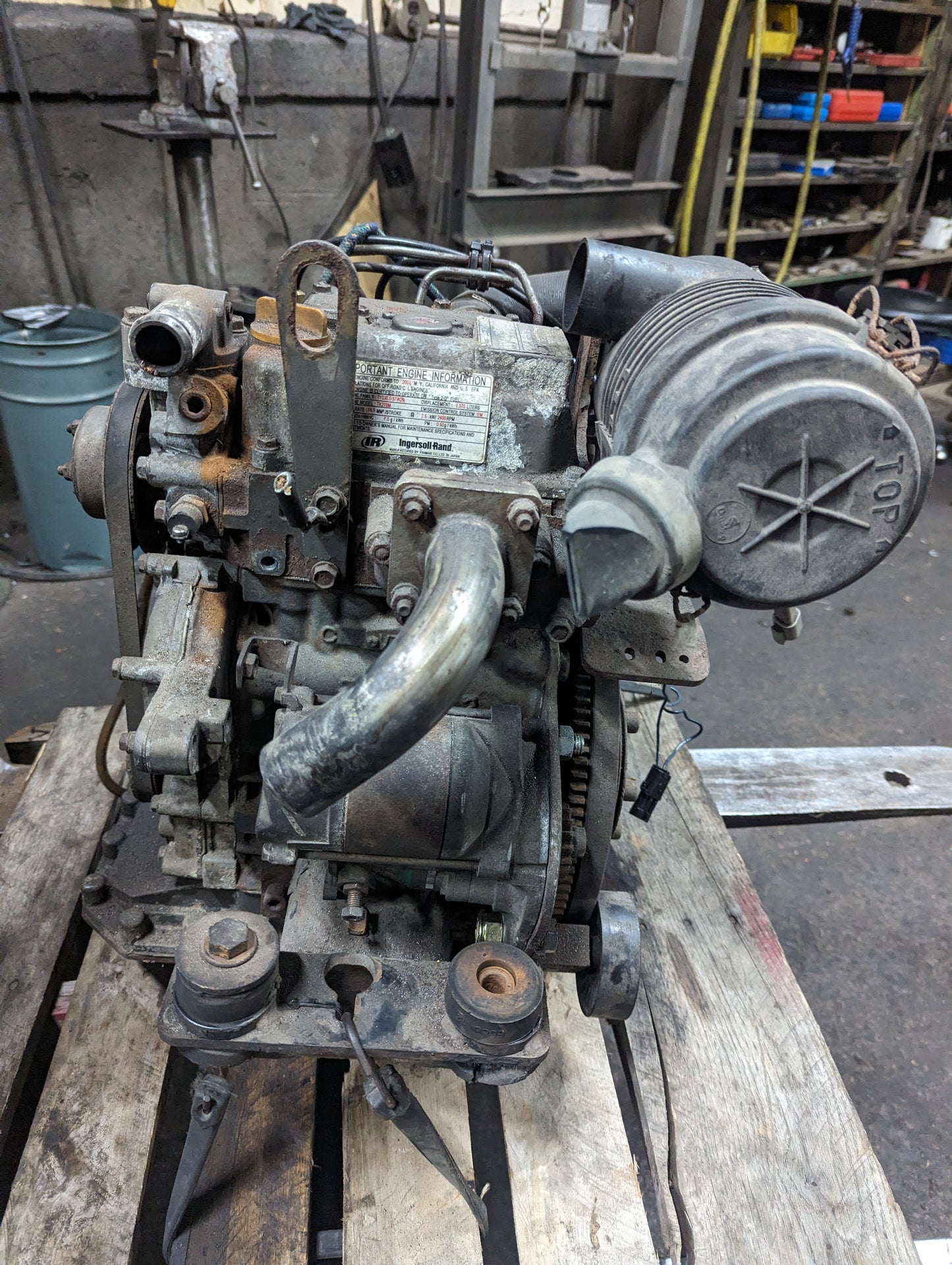 Ingersoll Rand TK270M (2 cylinder Diesel engine) horizontal – Adams ...