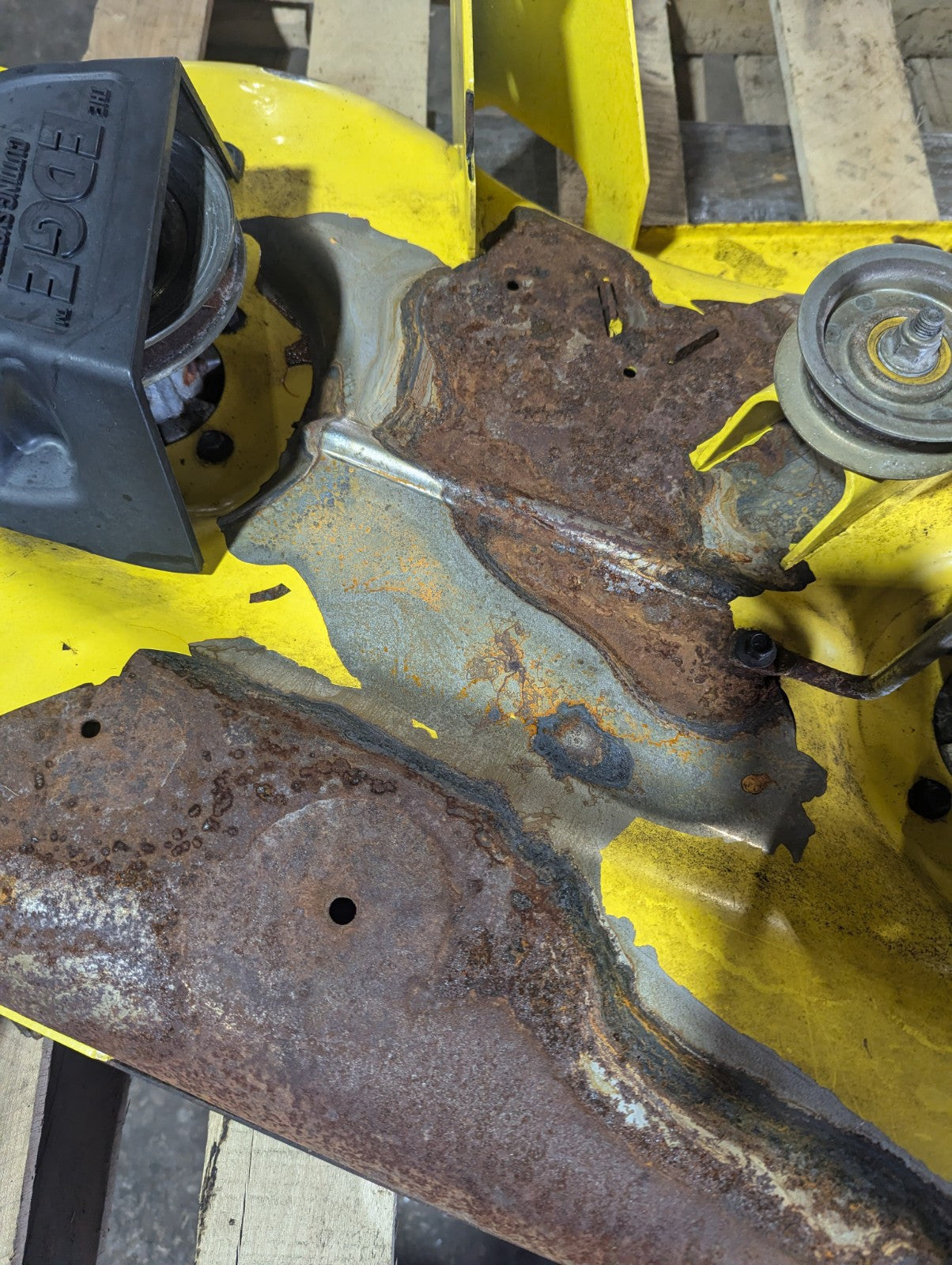 John Deere D140 LA145 LA155 E160 S160 48” Lawn Mower Deck (Shipping Av ...