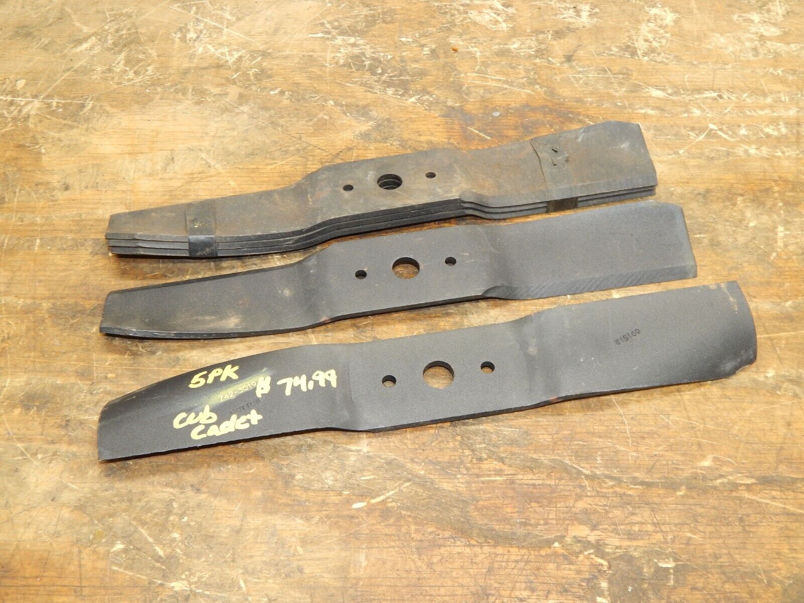 OEM Cub Cadet Set of five Blades 742-3019 – Adams Small Engine LLC