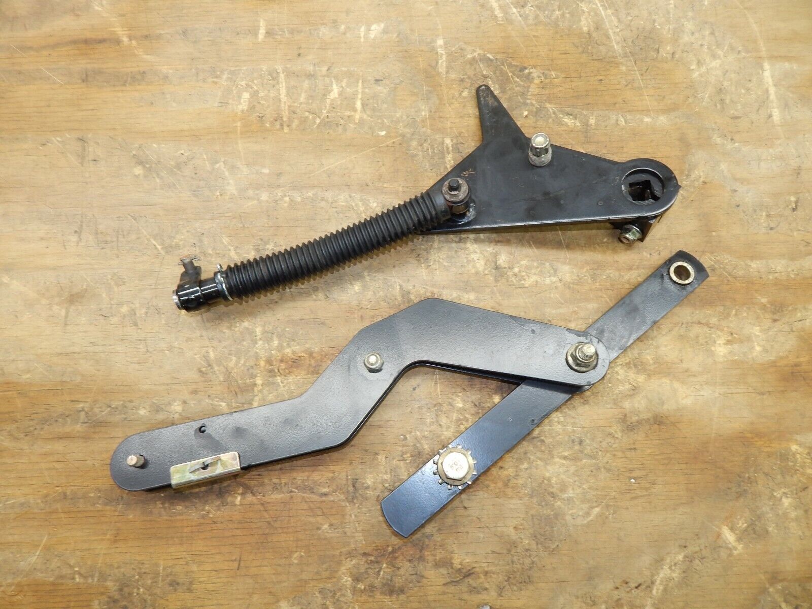 John Deere F911 Front Mount Mower-Brake Linkage-USED – Adams Small ...