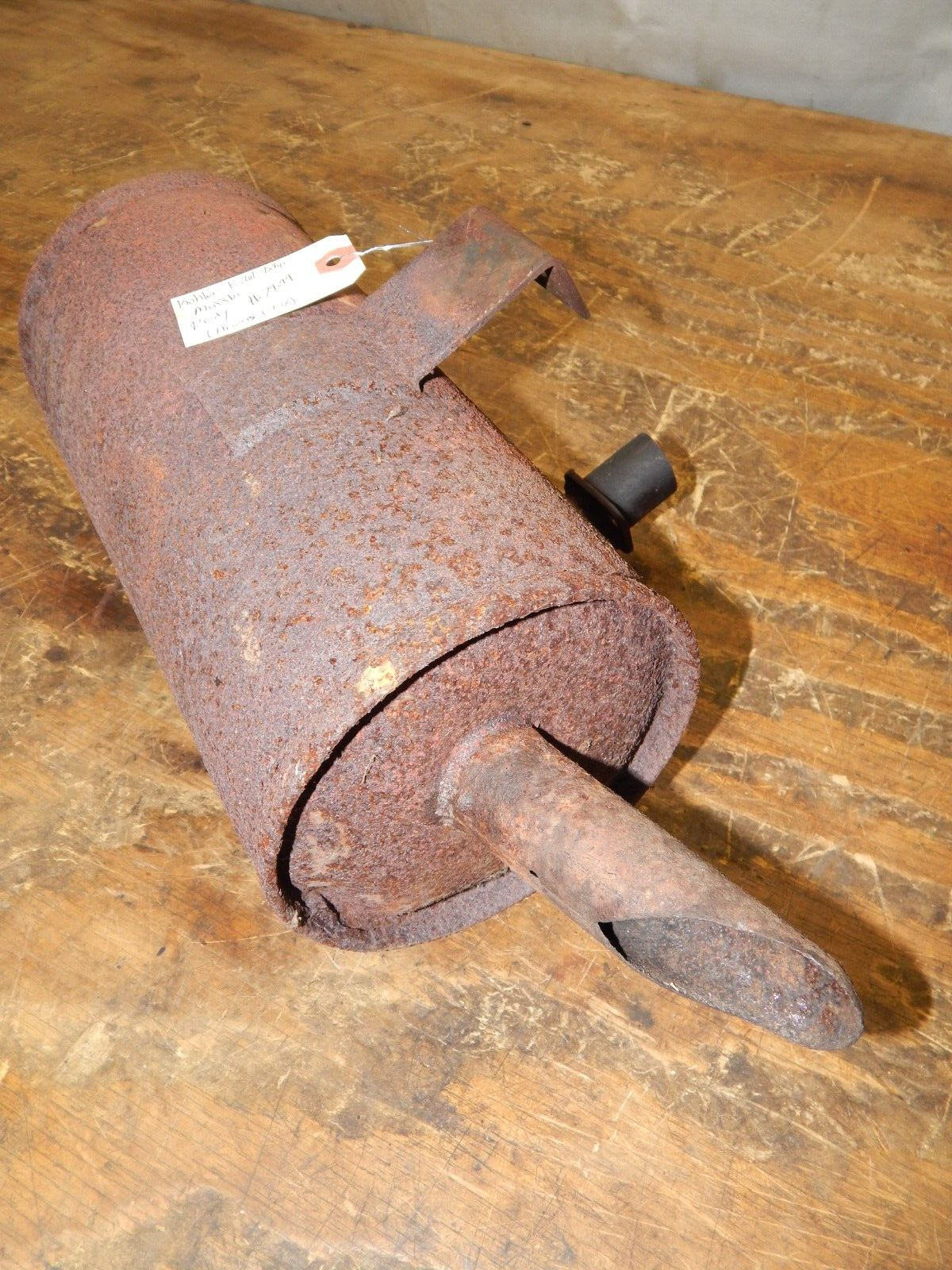 Kohler K361 18hp Muffler (Rusty) off of Ariens GT18 – Adams Small ...