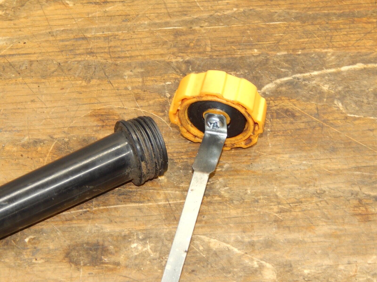 DR Power RV340 Dipstick Tube Assembly 44568, 44557 – Adams Small Engine LLC