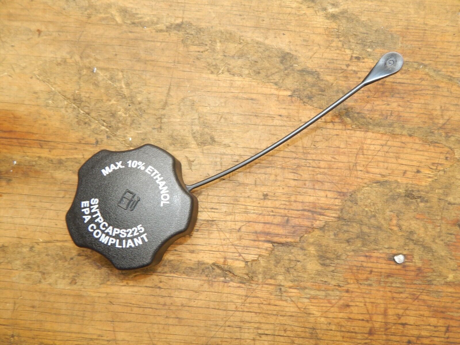 OEM MTD Fuel Tank Cap with Tether 951-12428 – Adams Small Engine LLC