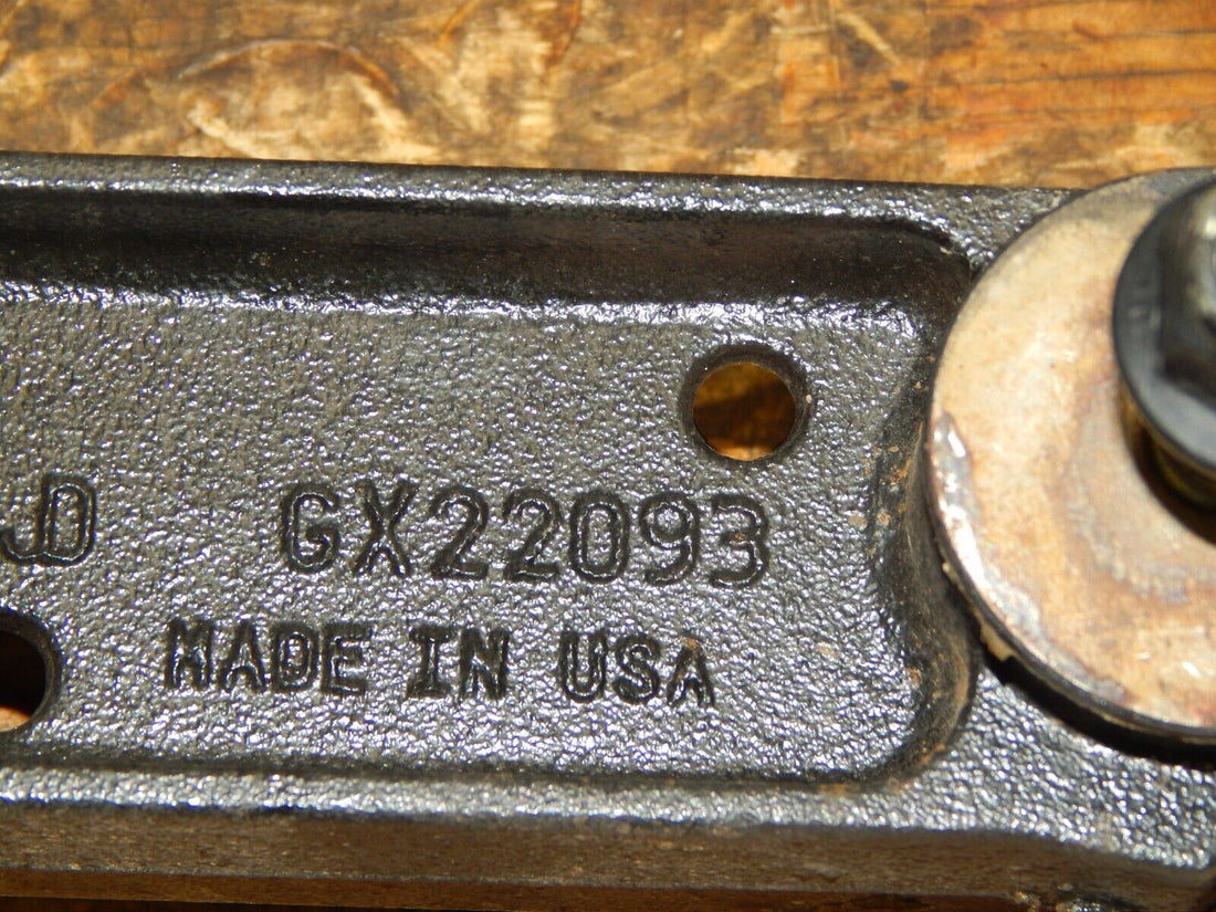John Deere !00 Series Riding Mower Front Axle W/ Spindles GX22093 ...
