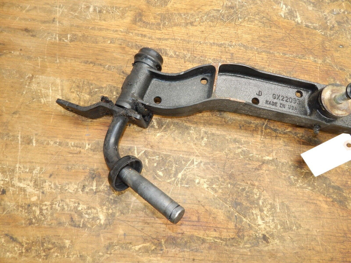 John Deere !00 Series Riding Mower Front Axle W/ Spindles GX22093 ...