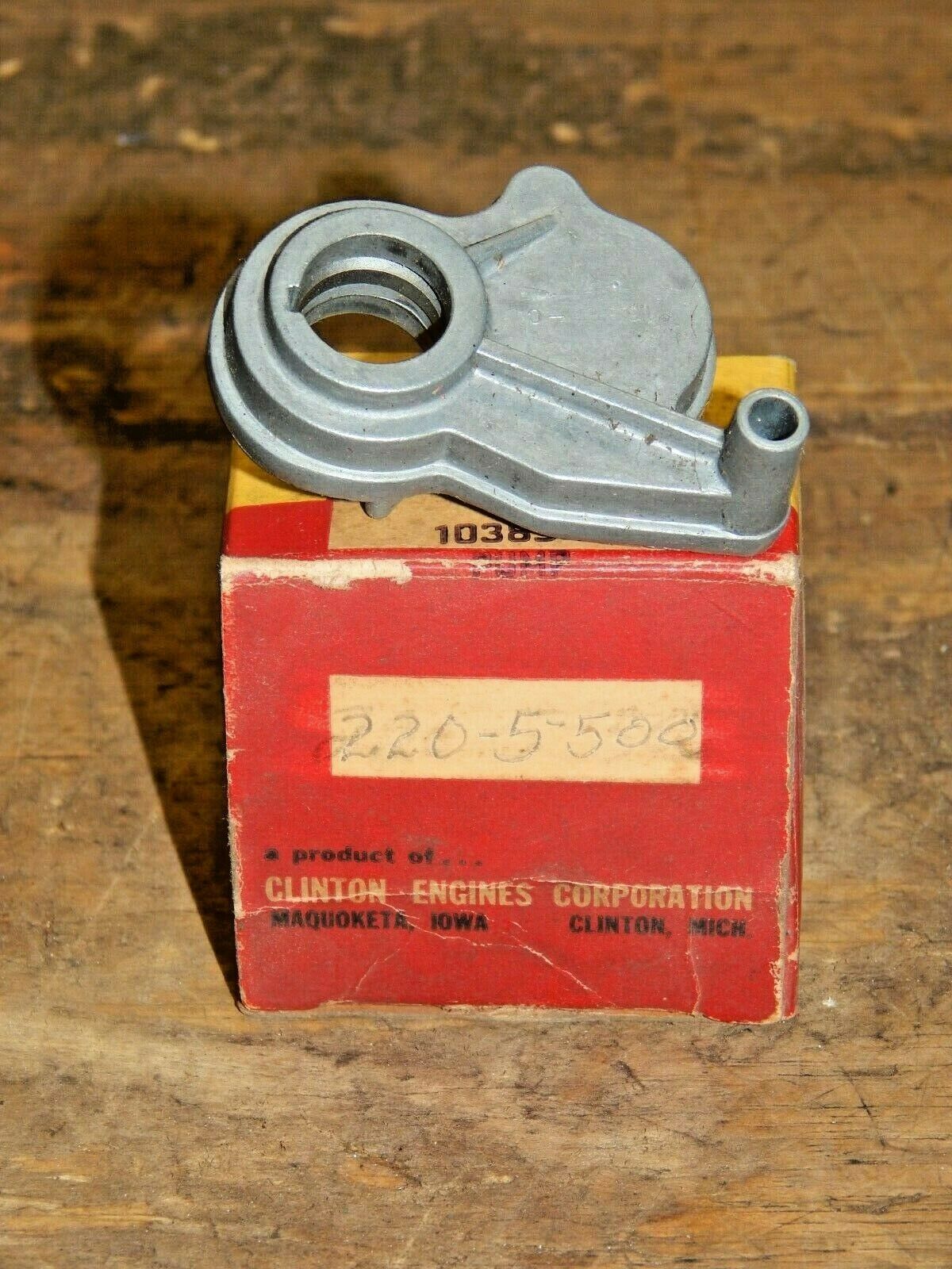 New Clinton air cooled gas engine oil pump old 10385a new part number ...