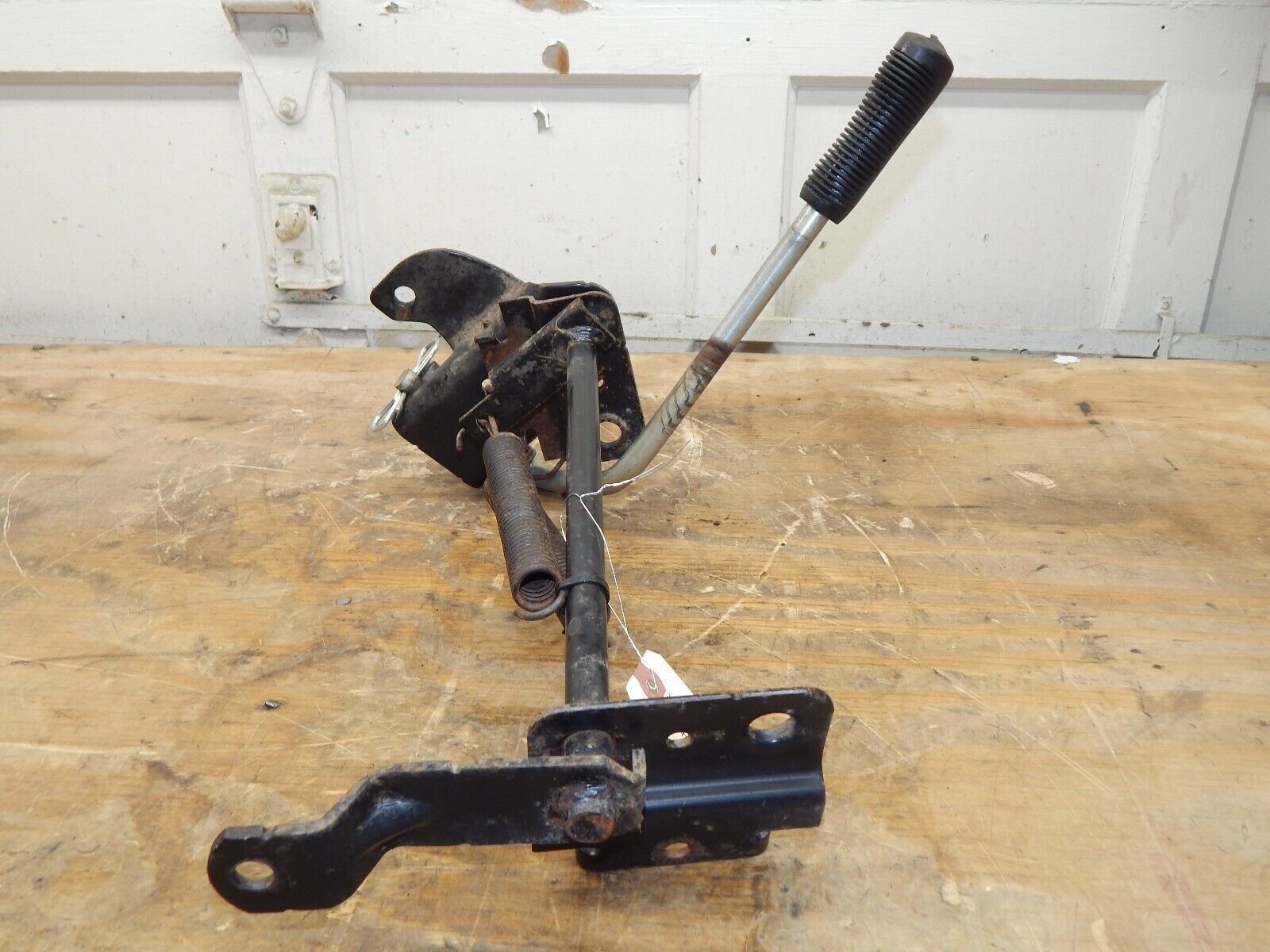 Husqvarna YTH2348 Riding Mower-Deck Adjuster Handle – Adams Small ...